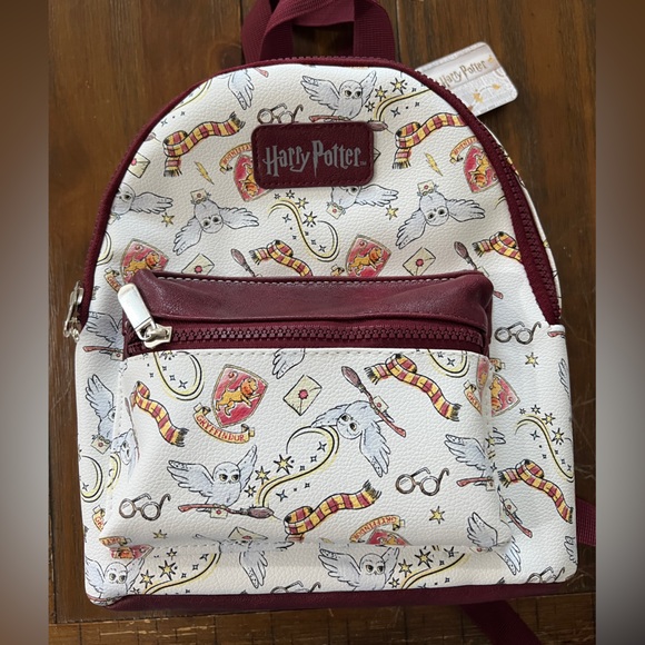 Bioworld | Bags | Bioworld Gryffindor Harry Potter Backpack | Poshmark